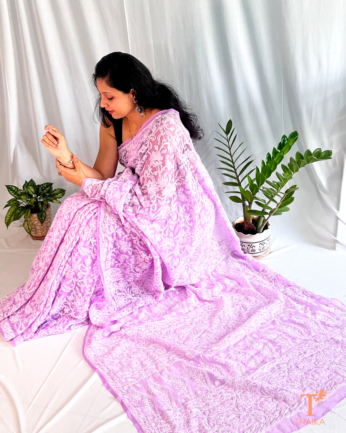 Handcrafted Chikankari Georgette Saree : Timeless Luxury – Tnaika™